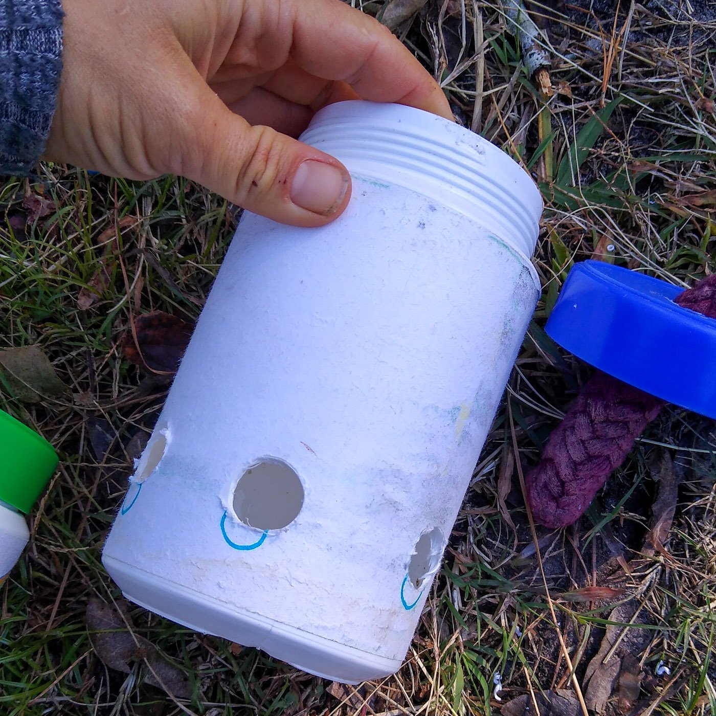 Plastic Jar DIY Stall Toy for Horses [Easy] [Budget] - Enriching Equines